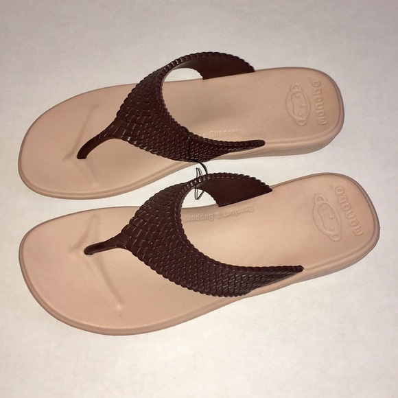 monobo | Shoes | Comfy Sandals | Poshmark